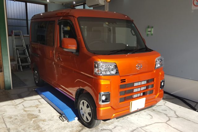 新型ハイゼットカーゴ ナビ/バックカメラ/ETC/ドラレコ取付 | Bitt garage